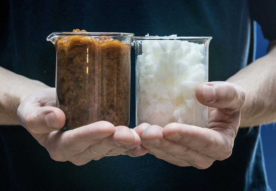 Eka® bleaching services - experts in ClO2 applications